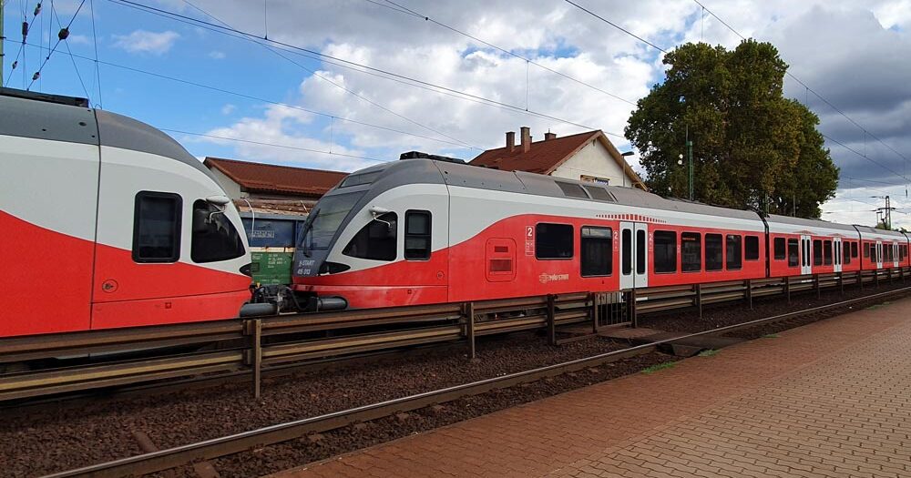 Nehéz az élet Monoron, ha valaki vonattal közlekedik