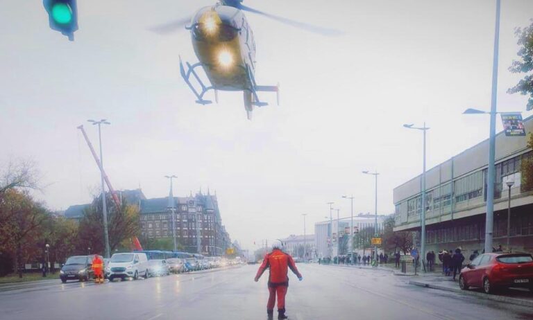 Bevetésen a mentőhelikopterek: Sokkoló tragédiák és drámák köztelében ...